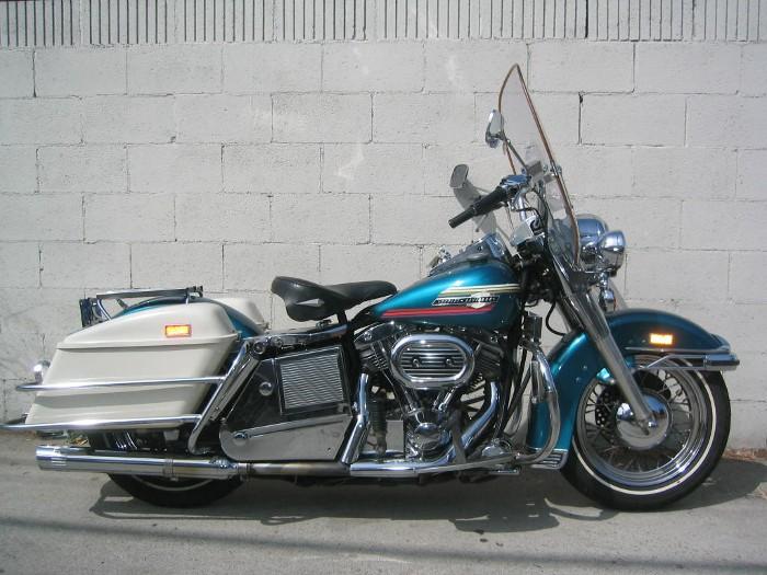Shake, Rattle & Roll - Shovel Gallery
